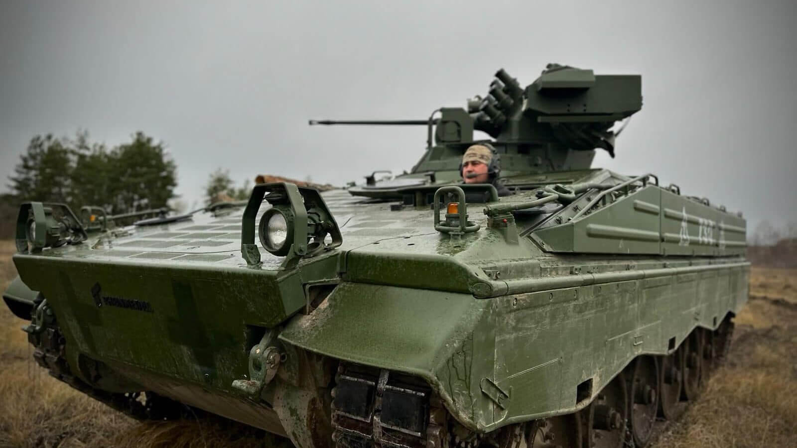 First Caracal light air assault vehicles officially arrived in Ukraine ...